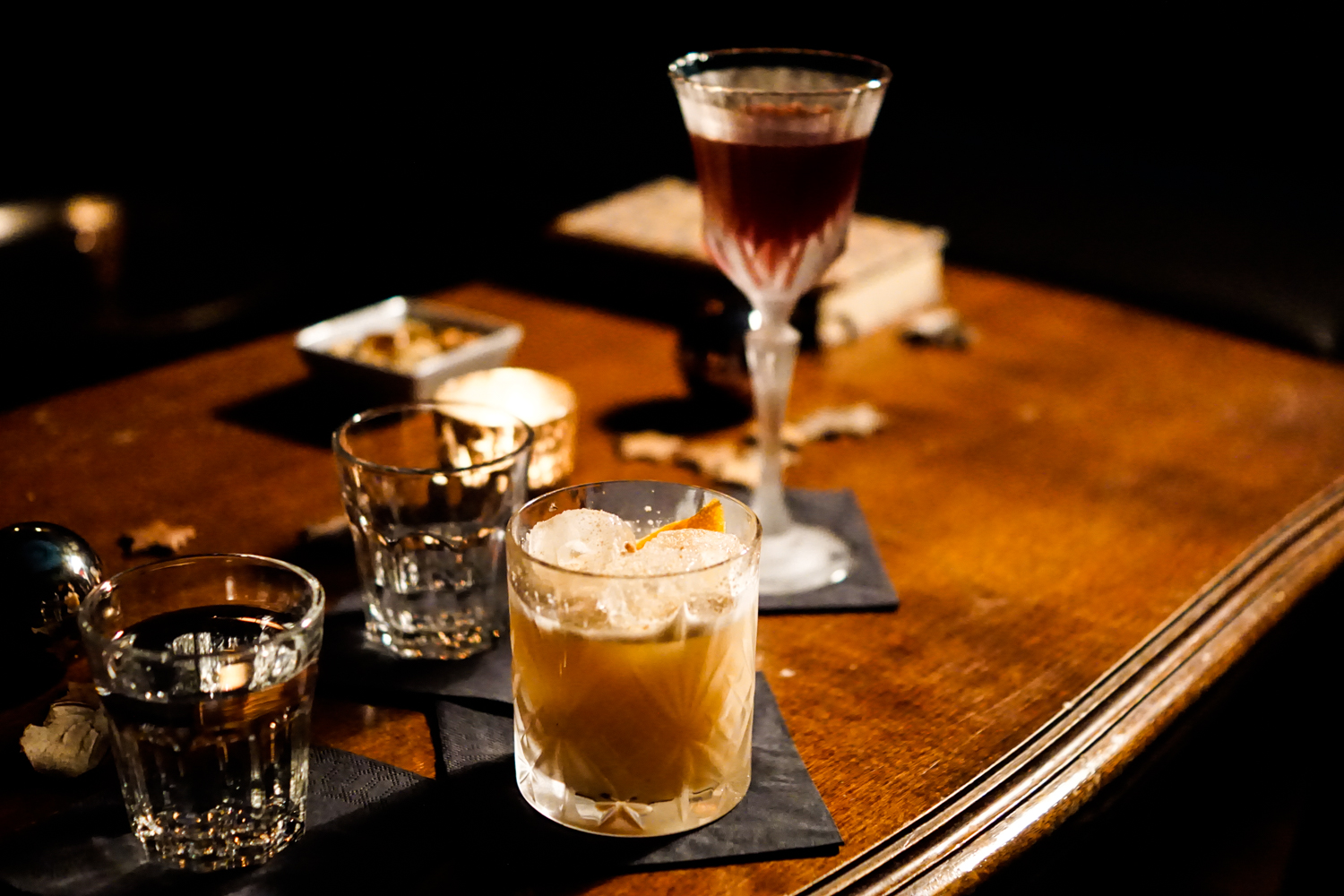 Auf einen Slow-Drip-Gin in die dripBAR | Mit Vergnügen Hamburg